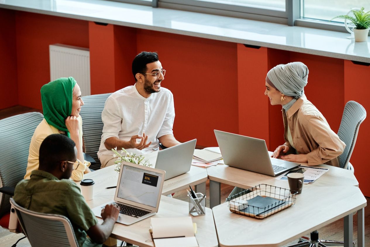 Salary Benchmarking | Definition, Process & Actionable Tips